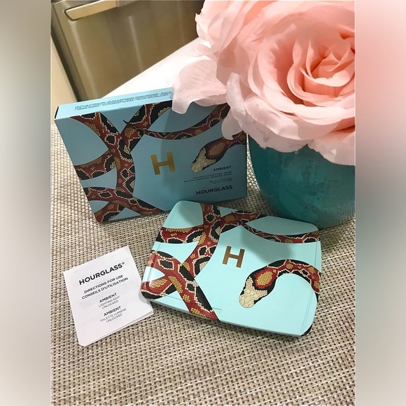 Hourglass | Makeup | Hourglass Ambient Cheek Face Palette Snake Holiday ...